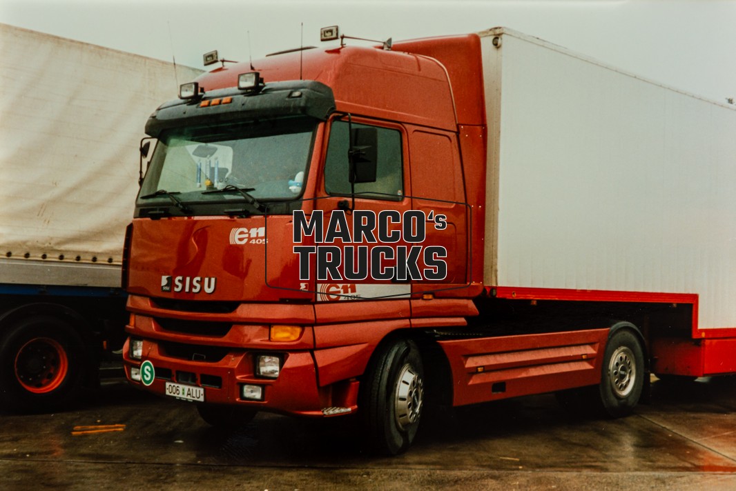 LKW Foto Sisu E11 405 Kofferauflieger Finnland rot E11 405 #a4da