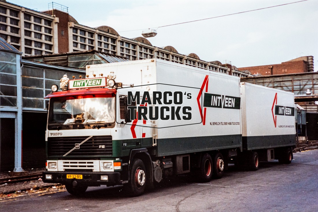 LKW Foto Volvo F12 Kofferauflieger Niederlande weiß INTVEEN #a8dn