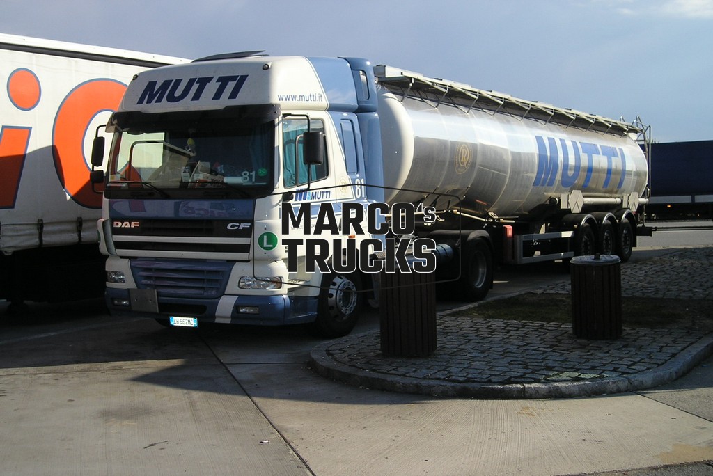LKW Foto DAF CF Tankwagen Auflieger Italien weiß MUTTI #c4hs