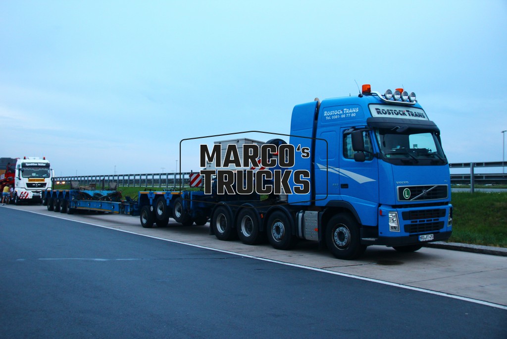 LKW Foto Volvo FH12 Low-loader trailer Deutschland blau ROSTOCK TRANS #c8kr