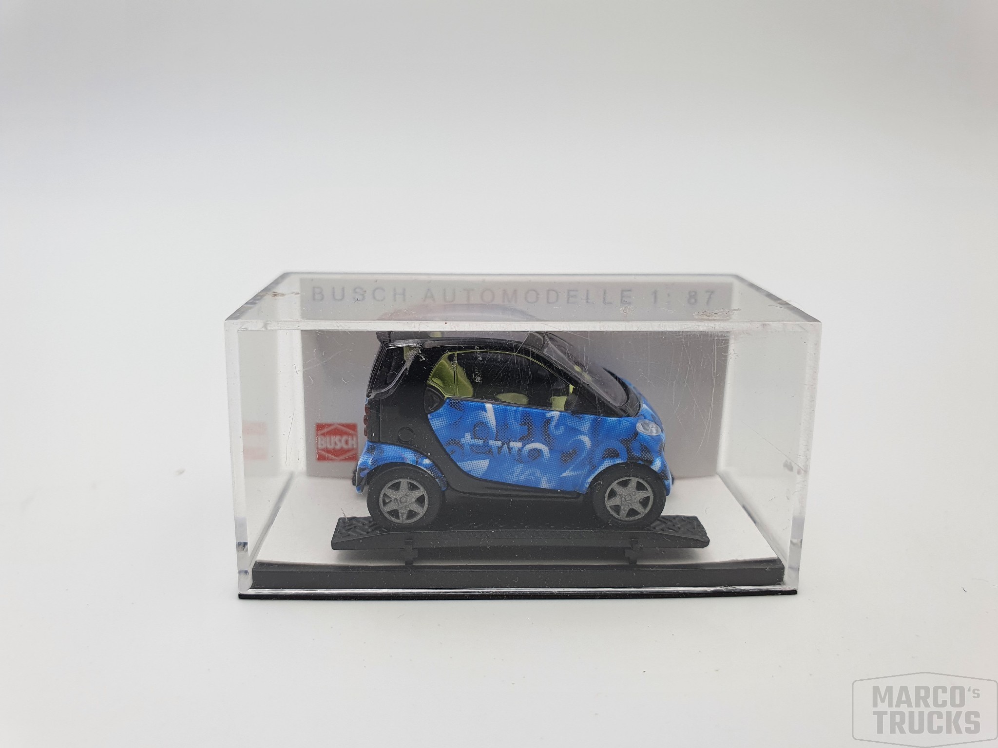 Busch Smart City Coupe blau „numeric blue“ Nr. 48925 - 1:87 - /BUB265