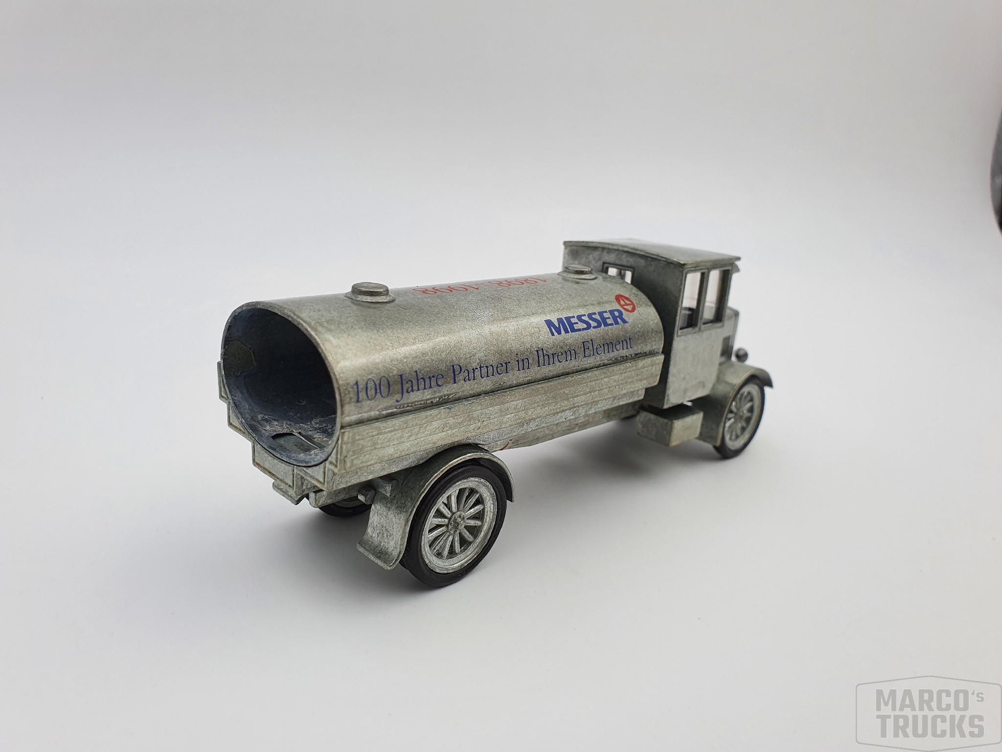 Conrad MAN KVB4 Gastankwagen „Messer Griesheim“ 1035 - 1:50 /C71