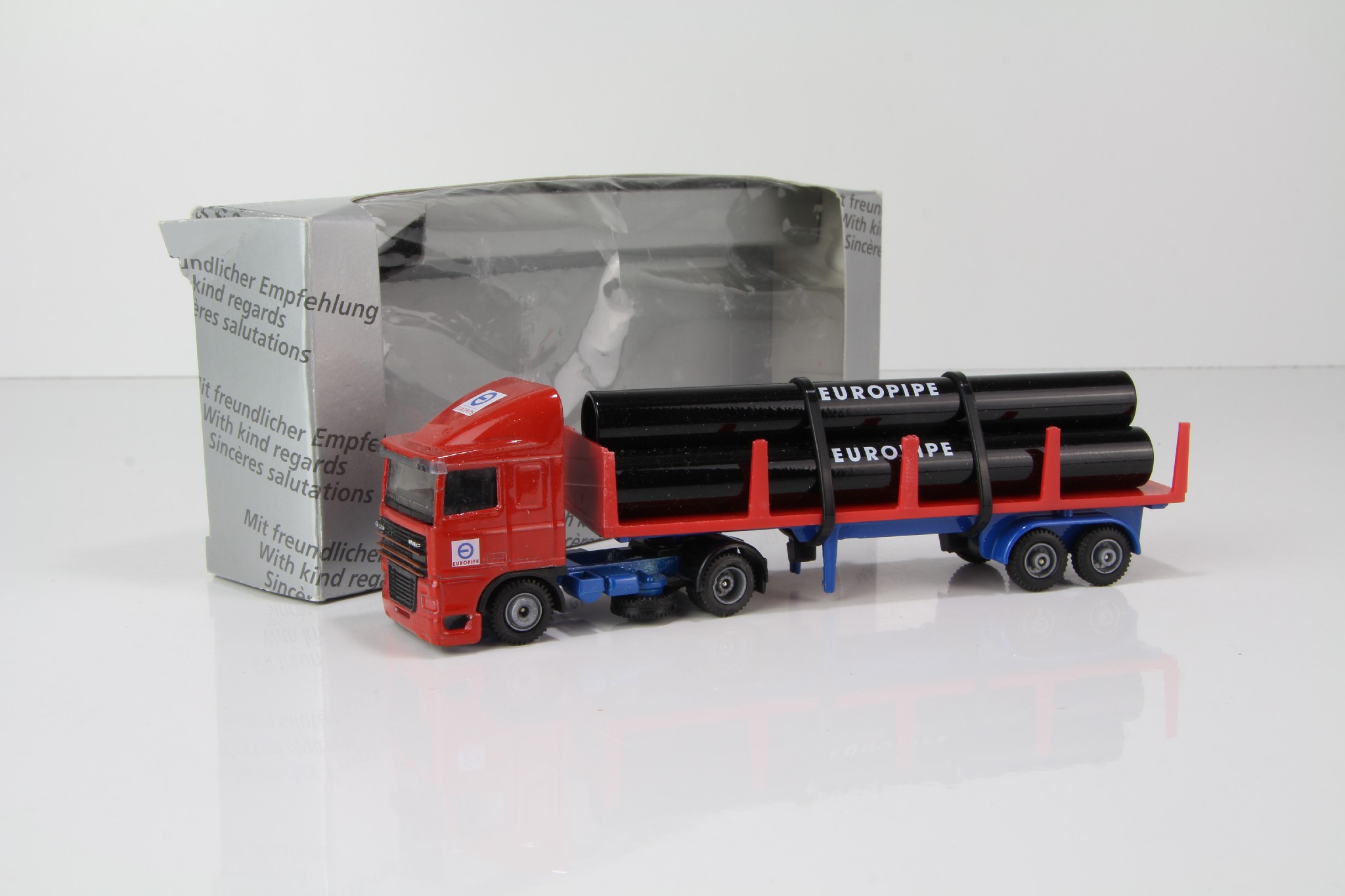 Efsi DAF XF 95 Rungensattelzug mit Ladung "Europipe" /E24