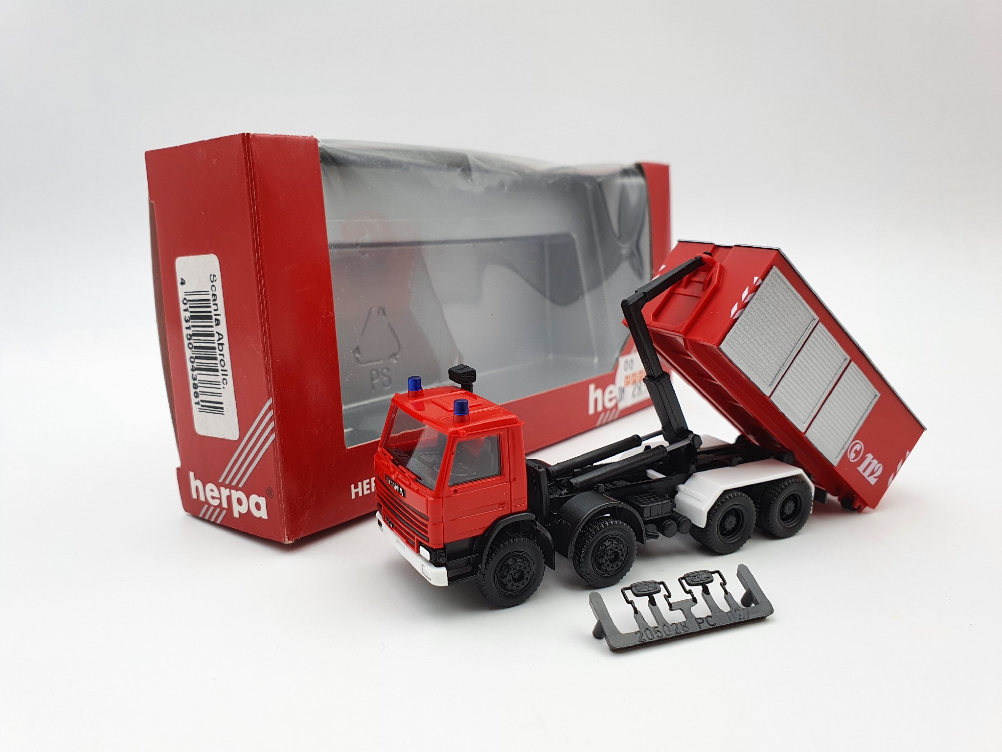 Herpa Scania 112 Abrollcontainer 8x4 Feuerwehr 043861 /HB16000