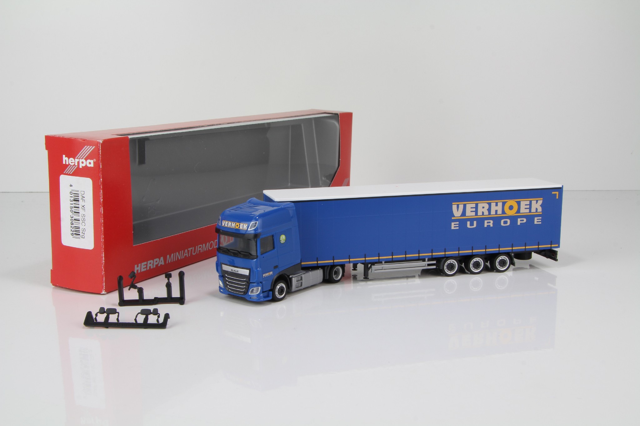Herpa DAF XF 106 SSC Lowline-Sattelzug "Verhoek Europe" Nr. 308229 /H9432