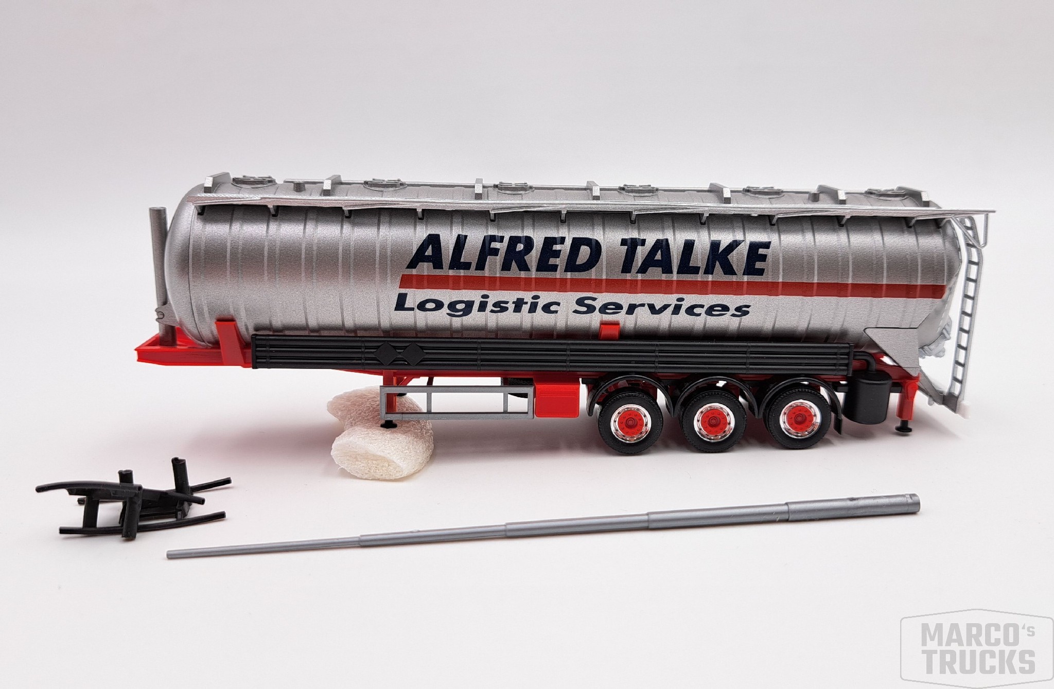 Herpa Saugsiloauflieger ADR "Alfred Talke" aus 314725 1:87 /HN2022-2