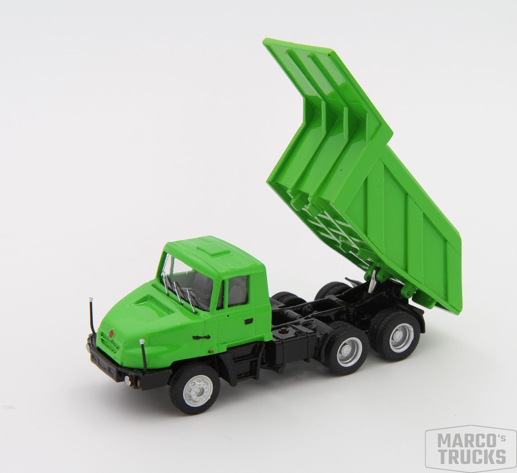 USM Models - Tatra Jamal T163-390SKT 6x6. 2R/371 Kipper grün 1:87 H0 /US10